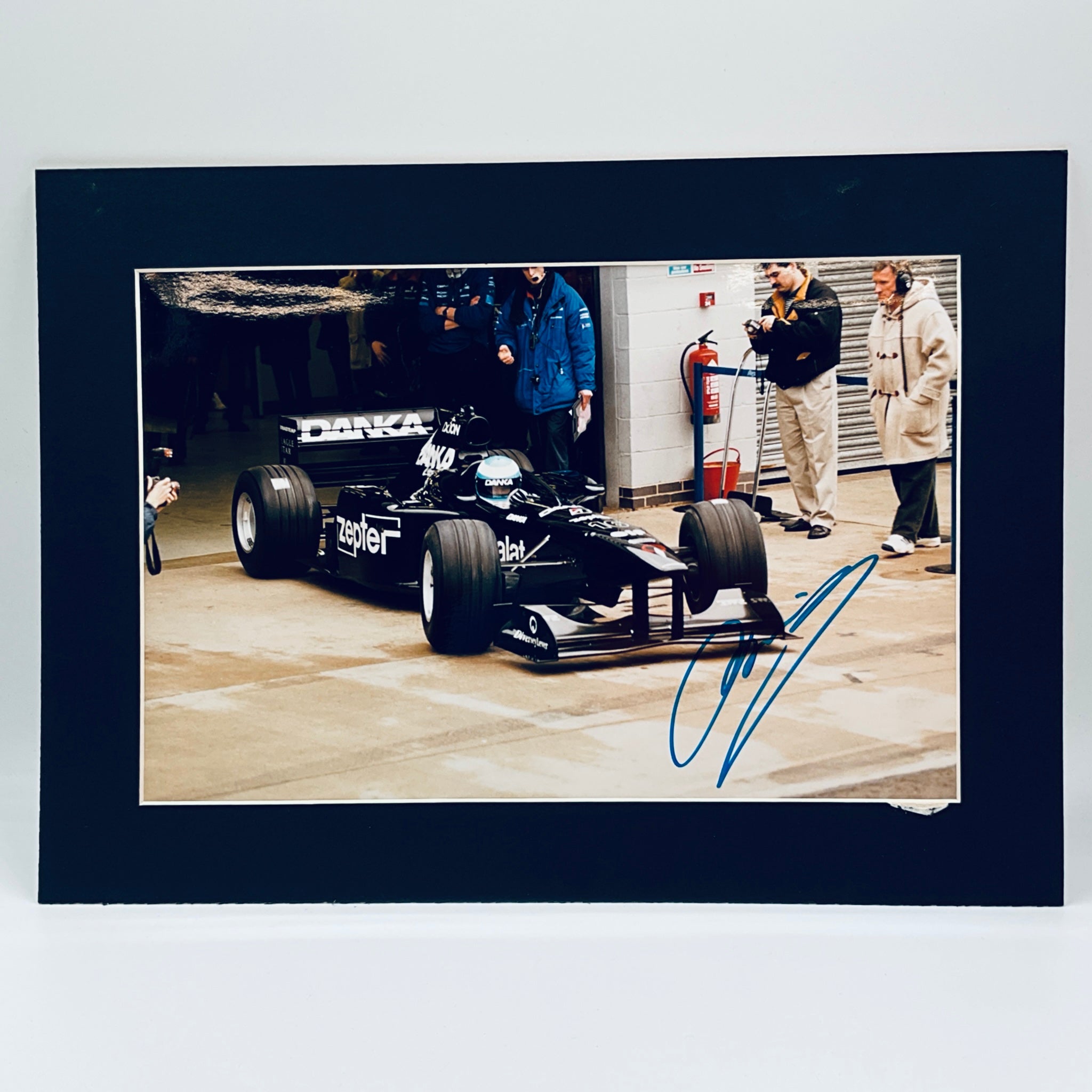 Mika Salo Danka Arrows Formula One Team Hand Signed Photograph – Pit ...